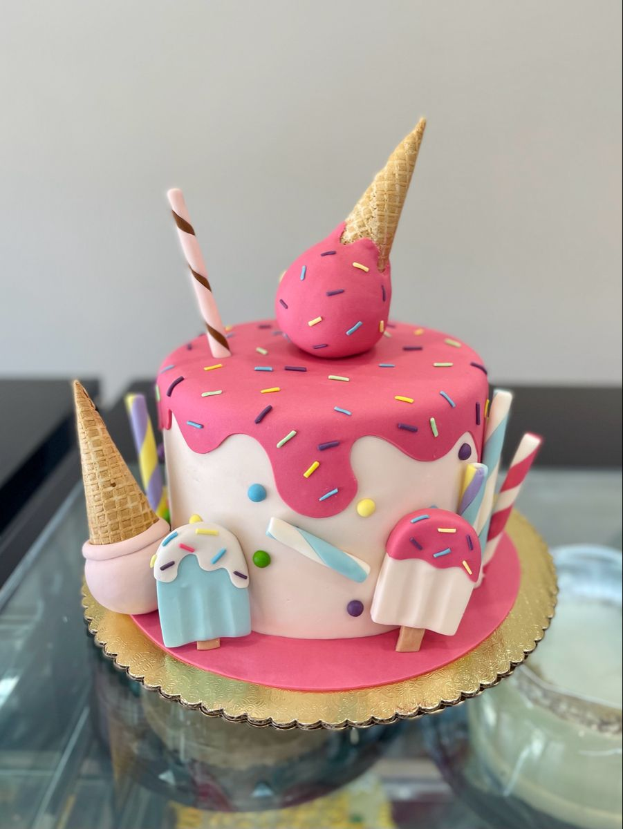 12 Awesome 9th Birthday Cake Ideas for Girl