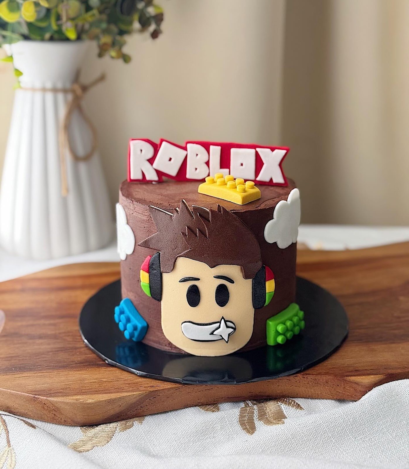 13 Roblox Birthday Cake Ideas to Make Your Party Epic 2026